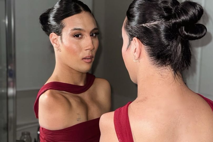 Influencer with no limbs answers question 'everyone wants to know ...