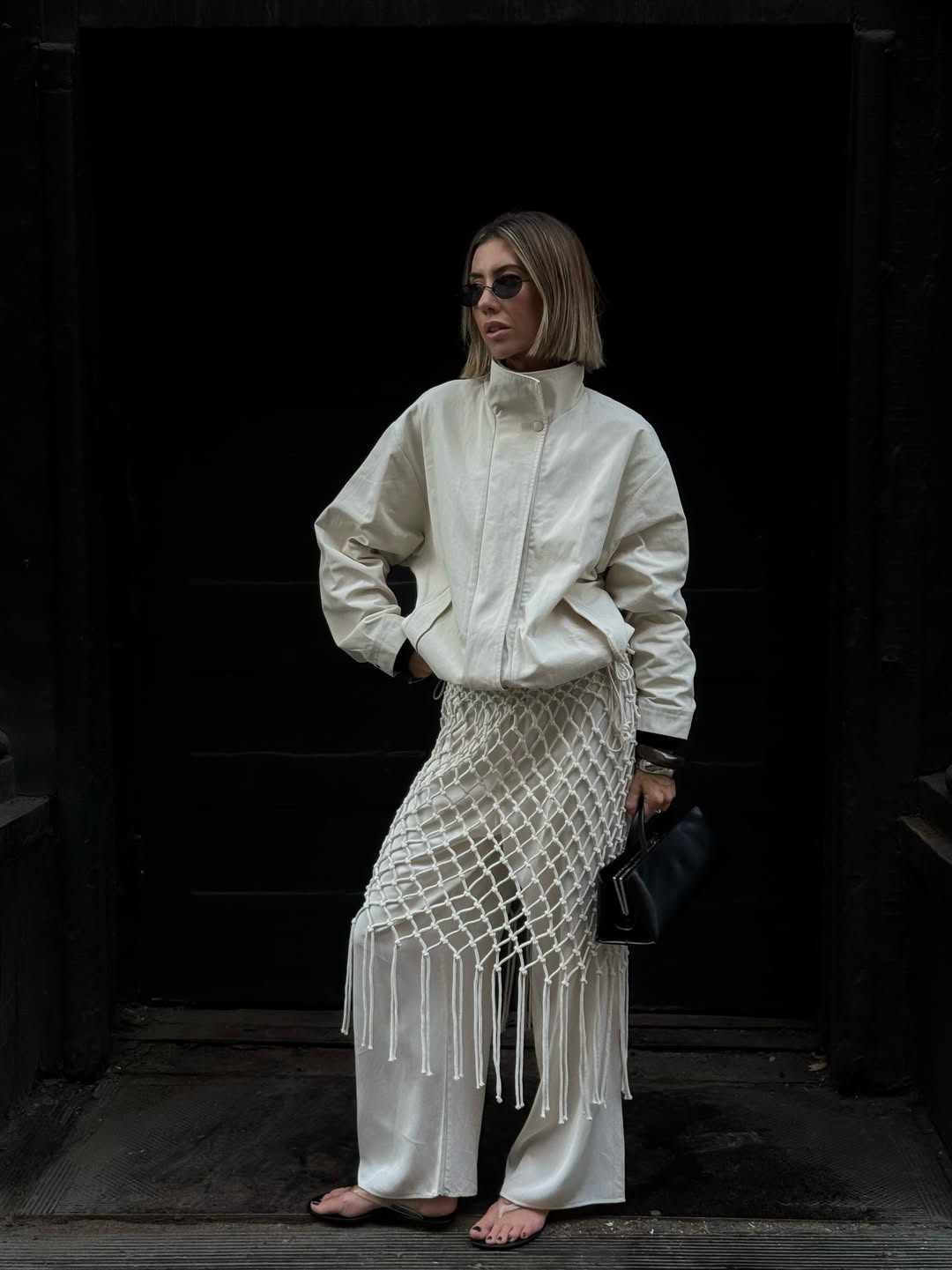 6 elegant flip-flop outfits fashion people are wearing this summer