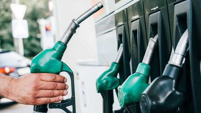 No change in ATF price for domestic airlines; petrol, diesel, LPG rates ...