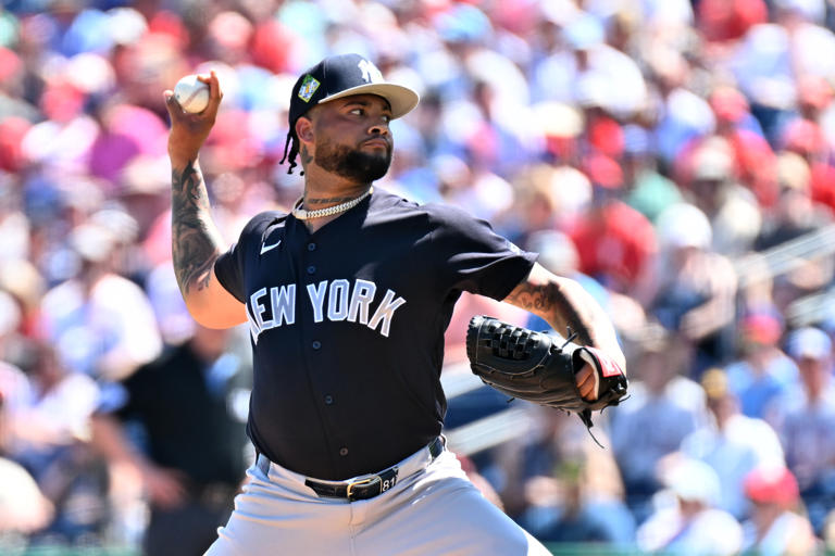 Yankees to call up top prospect Elmer Rodríguez