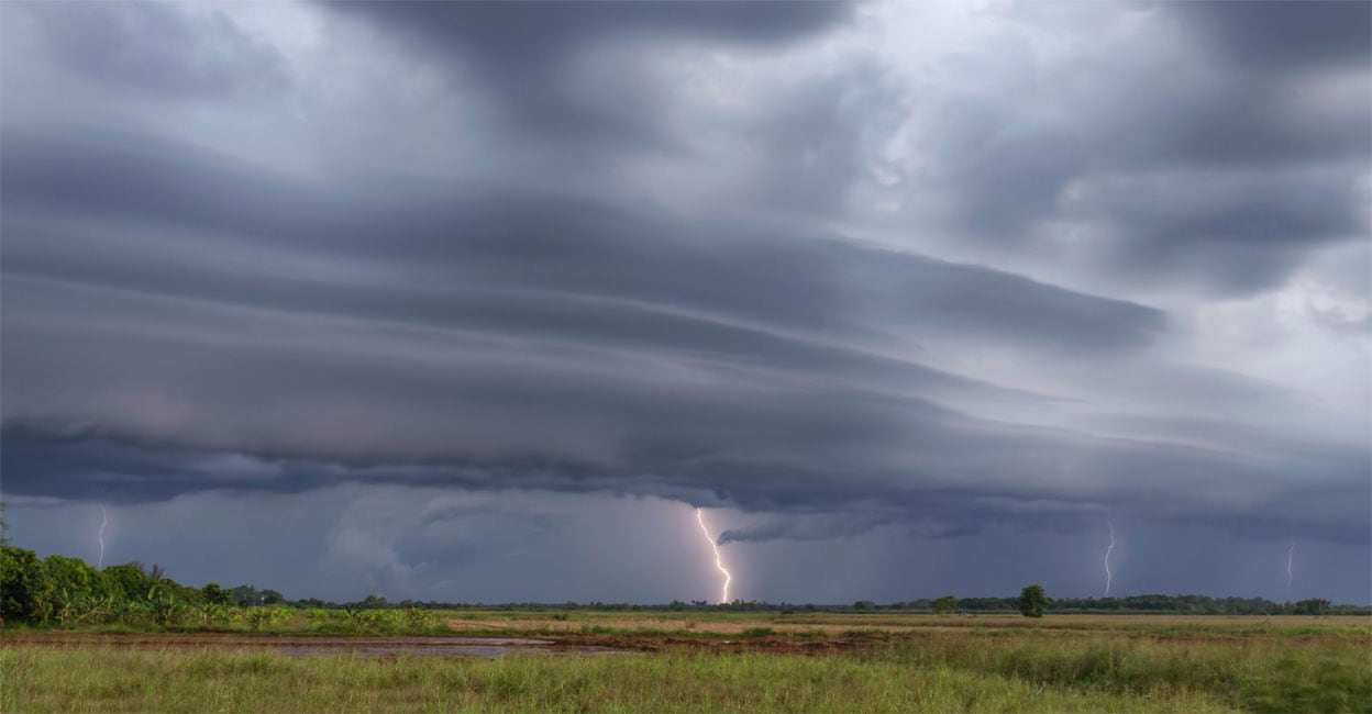 Youth killed, four children injured in lightning strikes in Kerala