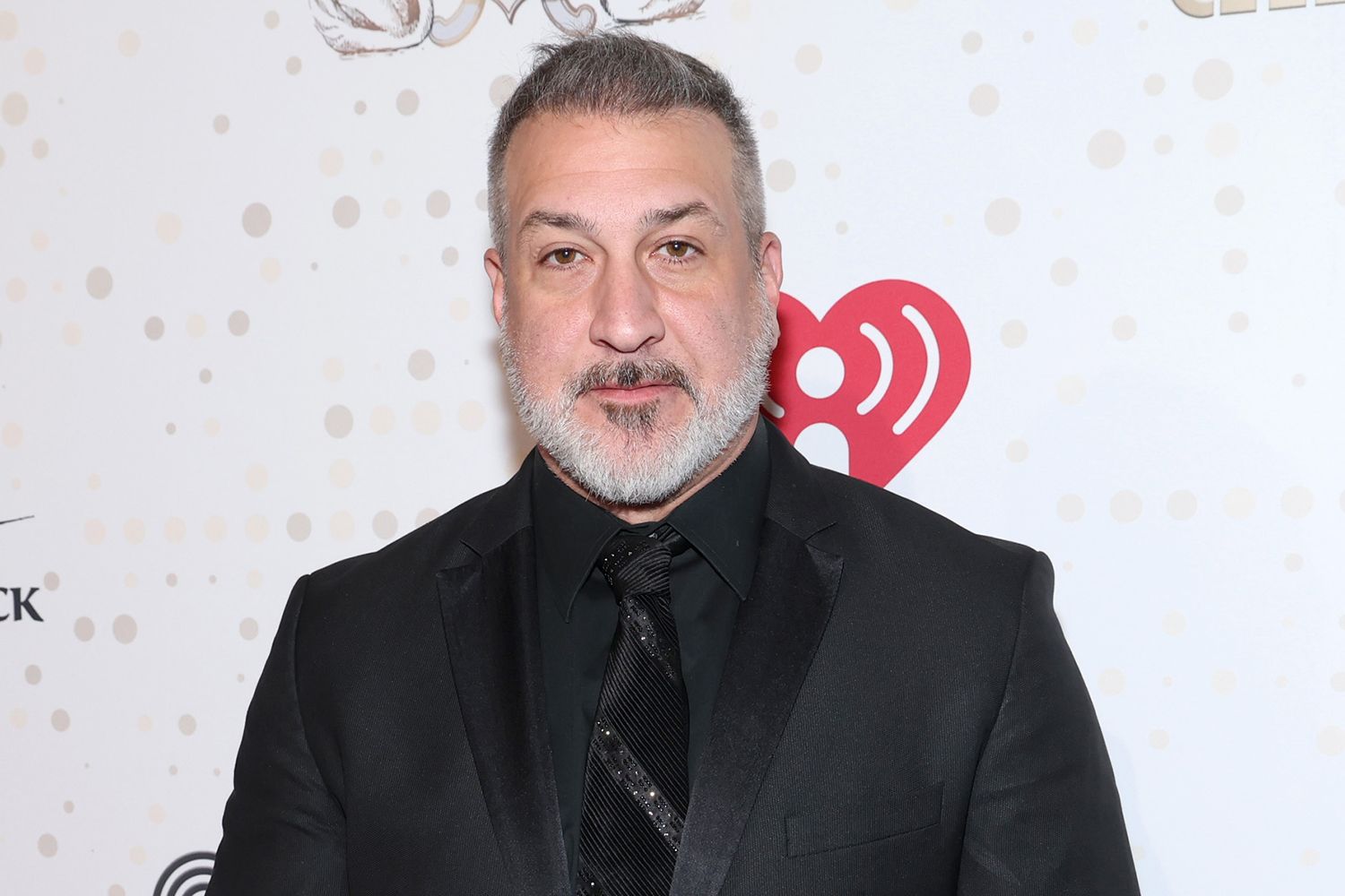 Joey Fatone recalls a fan showing up to his door, telling his family ...