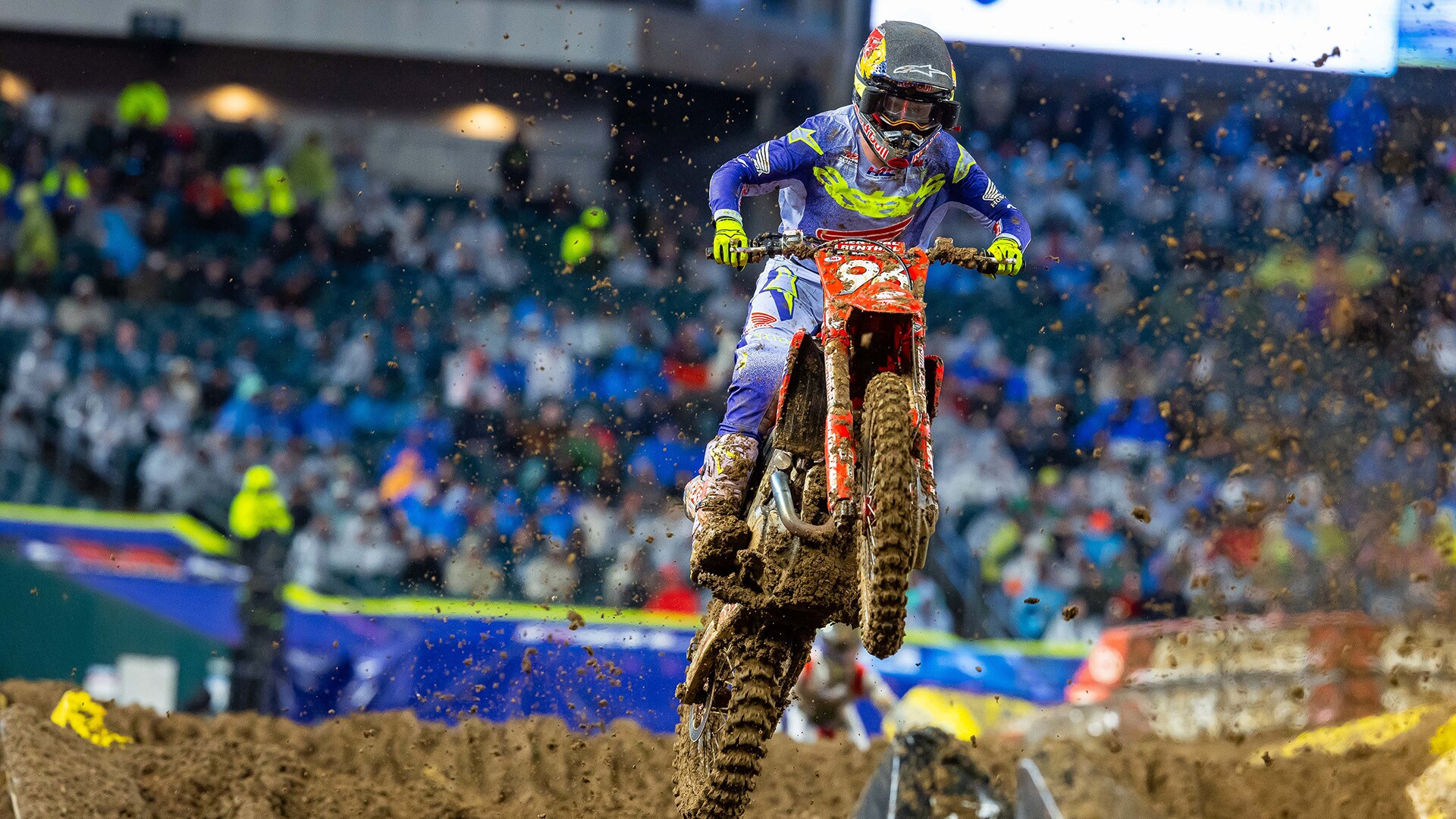 Hunter Lawrence wins Denver Supercross, heads to Supercross finale one ...