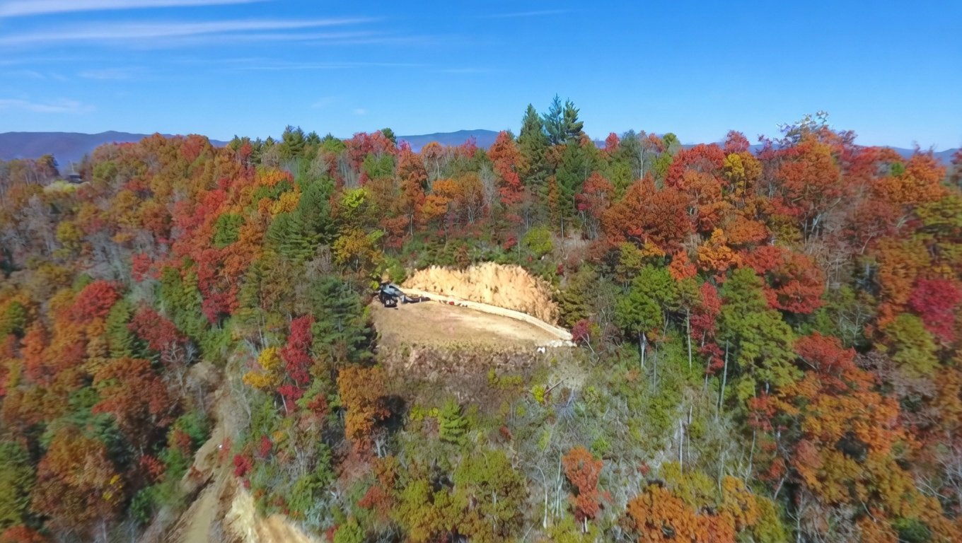 Building a modern mountain getaway home