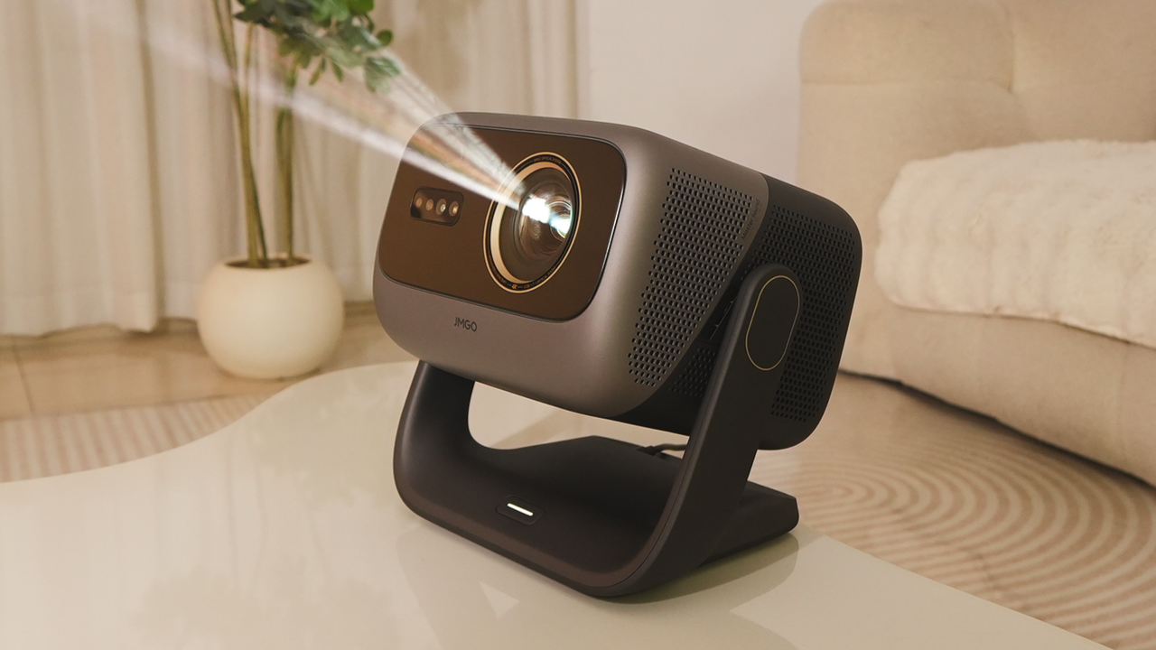 This 4K projector's smart setup features could be serious competition