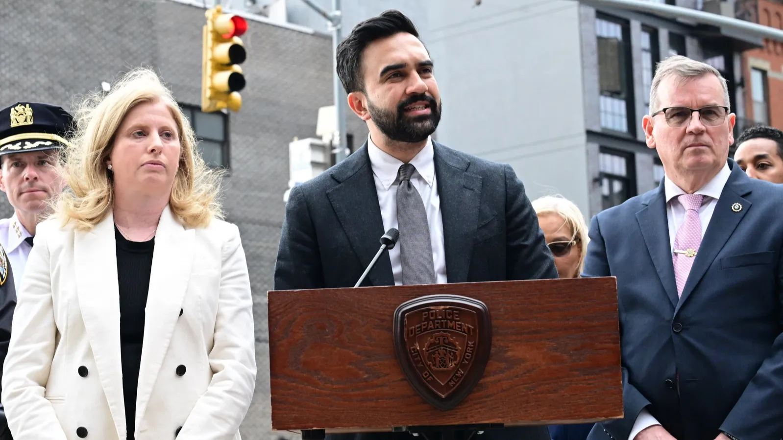 Mamdani faces criticism over proposal to delay NYC pension-fund ...