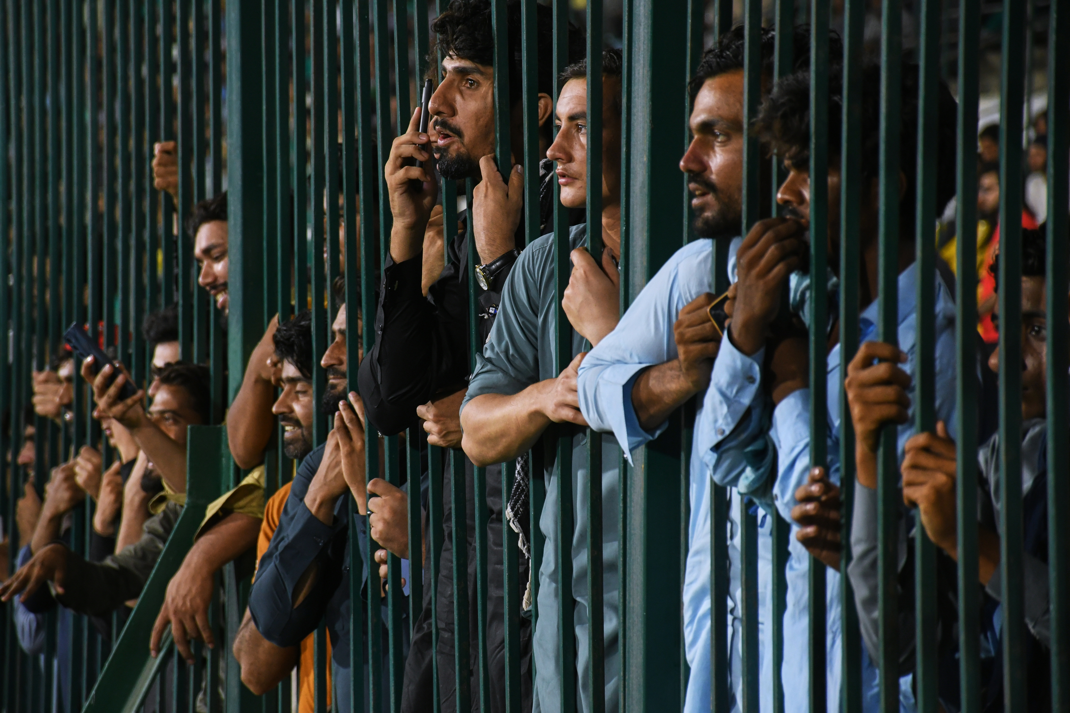 Hundreds stuck in long lines as Pakistan Super League ticket snag slows ...