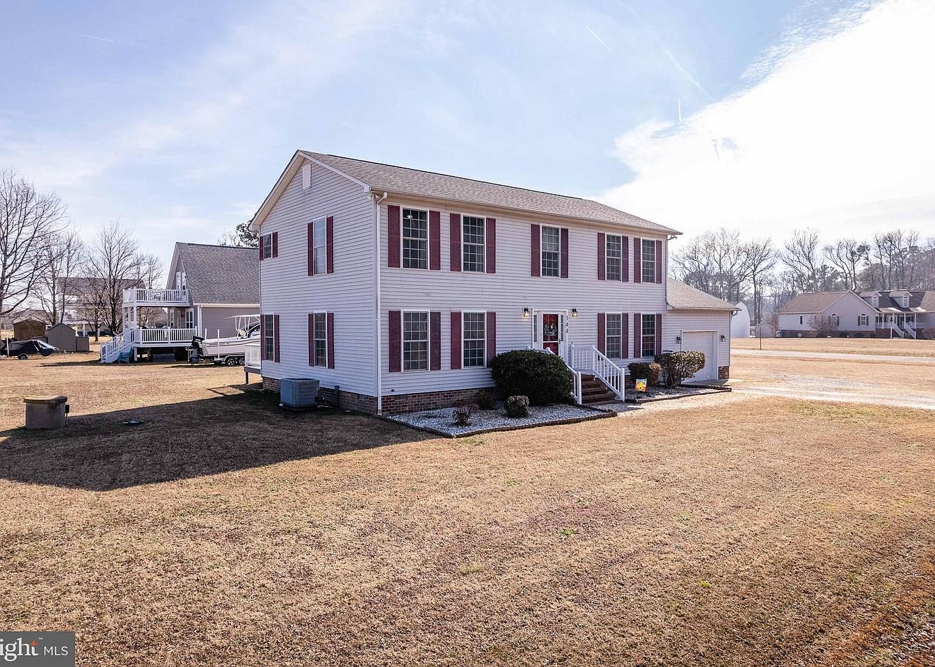 Experience tranquility in a 2000 two-story home in Montross, Virginia ...
