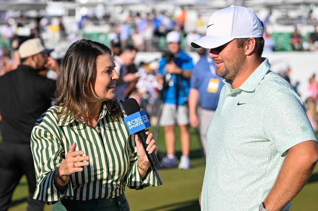 Amanda Balionis' question after Fitzpatrick brothers make history