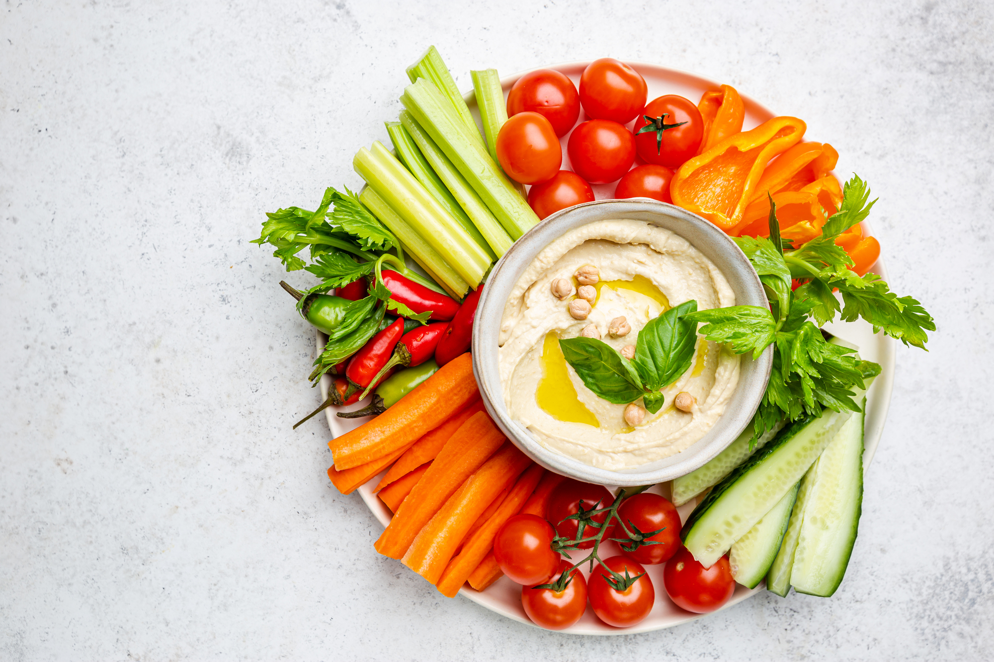 20 healthy, budget snacks for families on the go