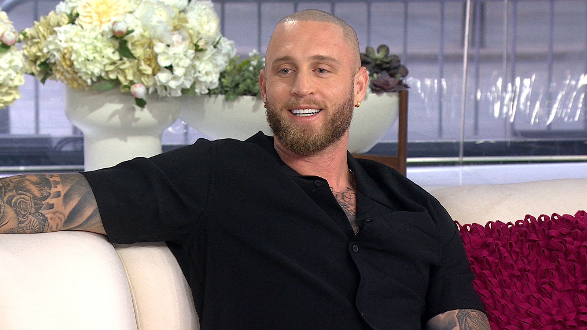 Chet Hanks on ‘Running Point’ S2, performing at Stagecoach, more