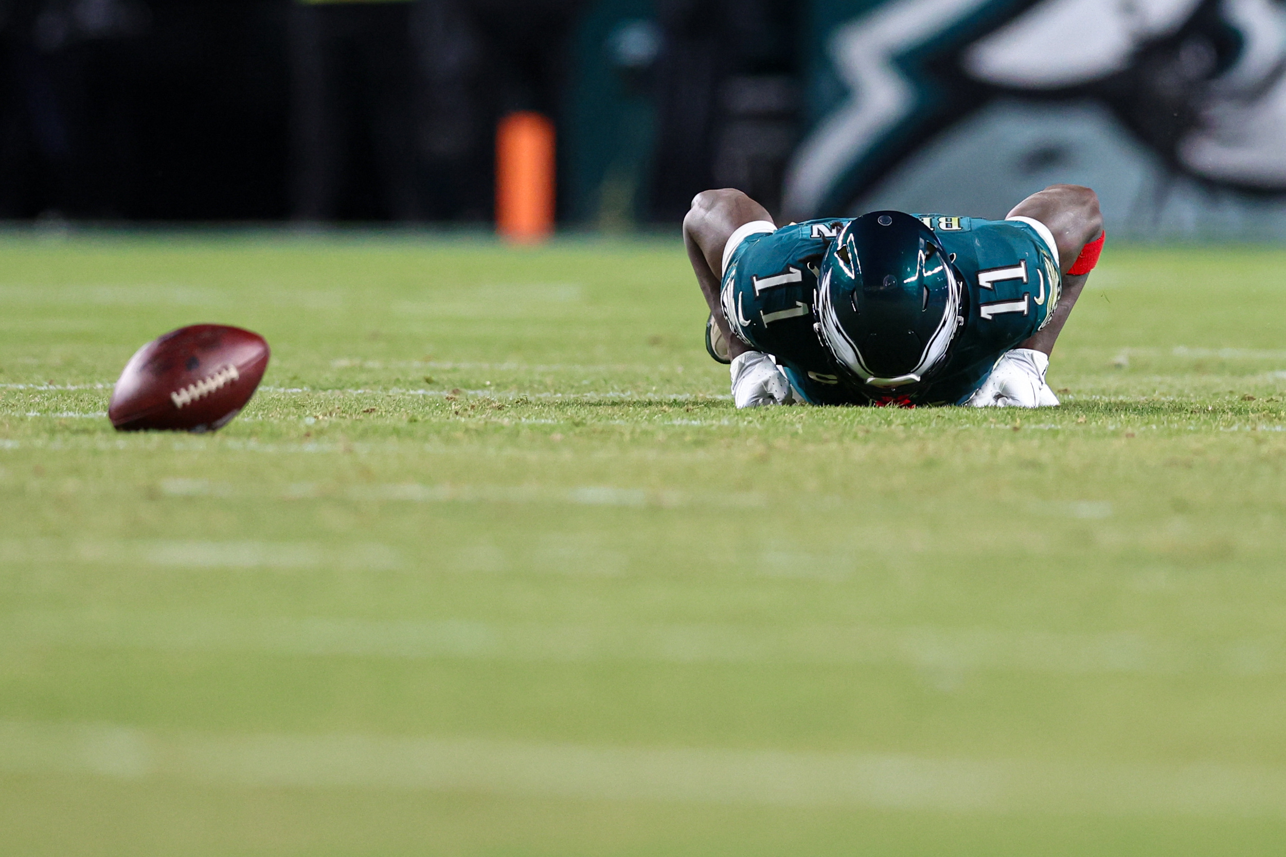 Schefter: Believe AJ Brown trade will involve future first-round pick