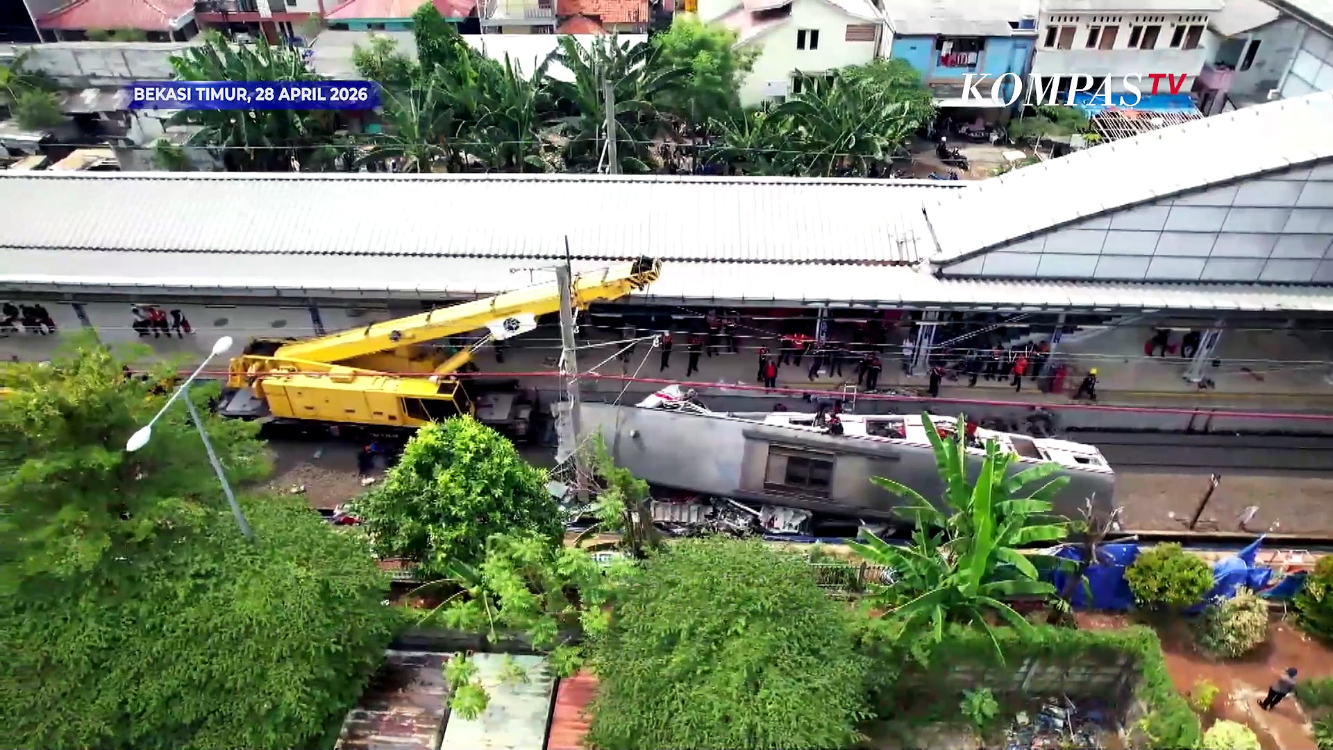 Potret media internasional soroti tragedi tabrakan KRL dan KA Argo ...