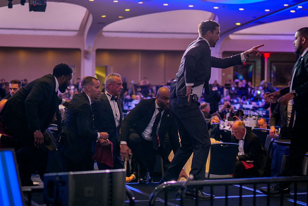 Republicans push $400M White House ballroom after gala attack