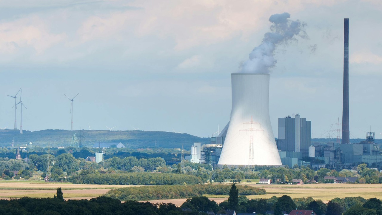 Big tech turns to gas and nuclear as AI data centers strain the grid