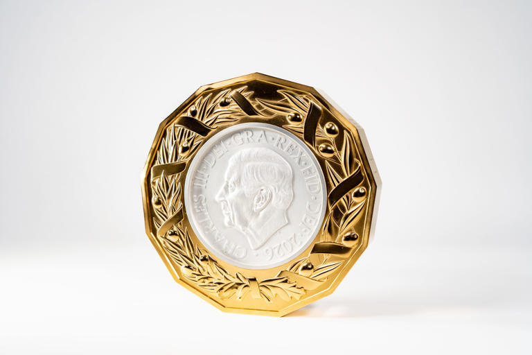 Britain marks America's 250th birthday with custom coin