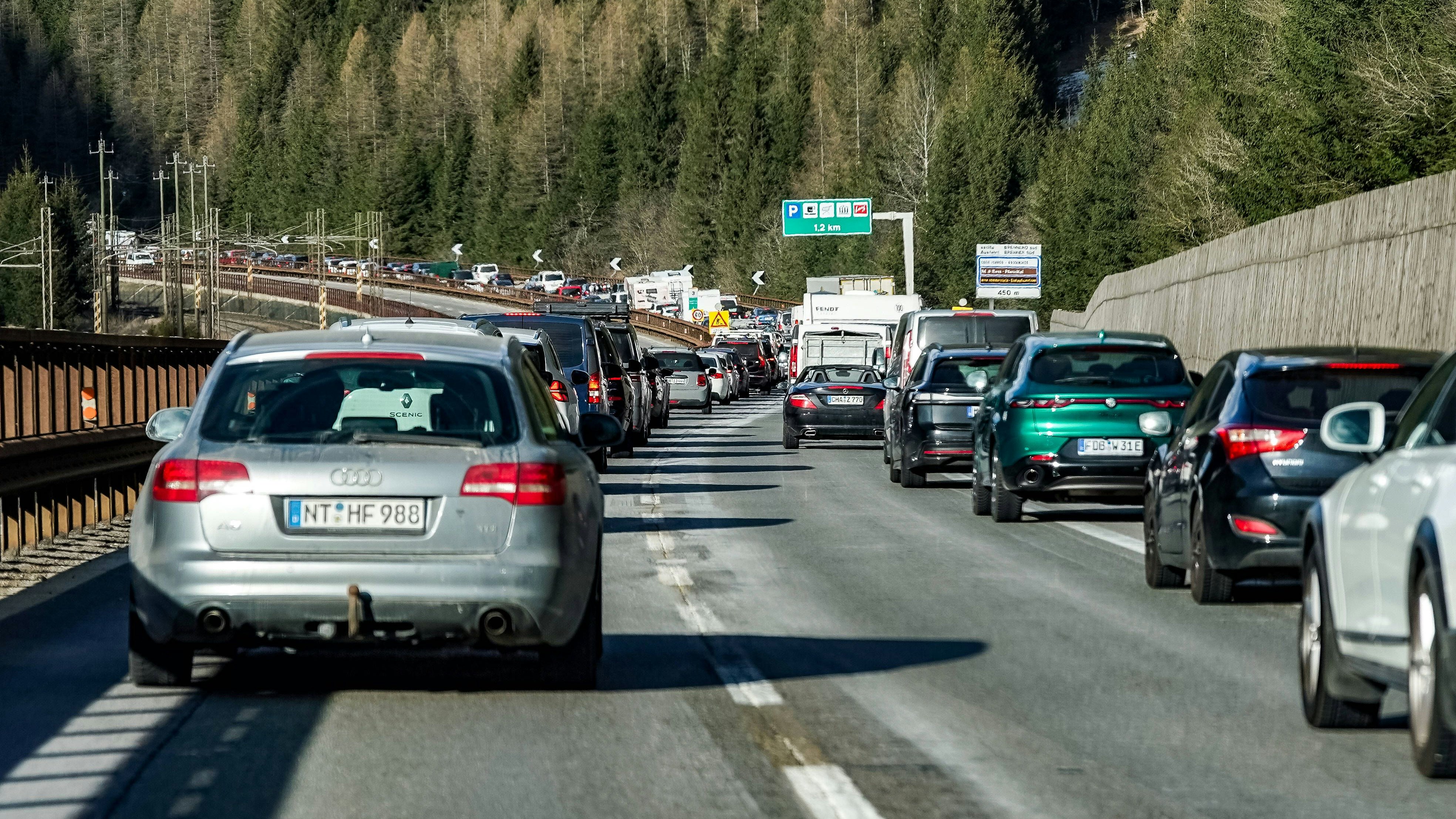 Mega-Sperre am Brenner! Tirol warnt vor Verkehrs-Chaos