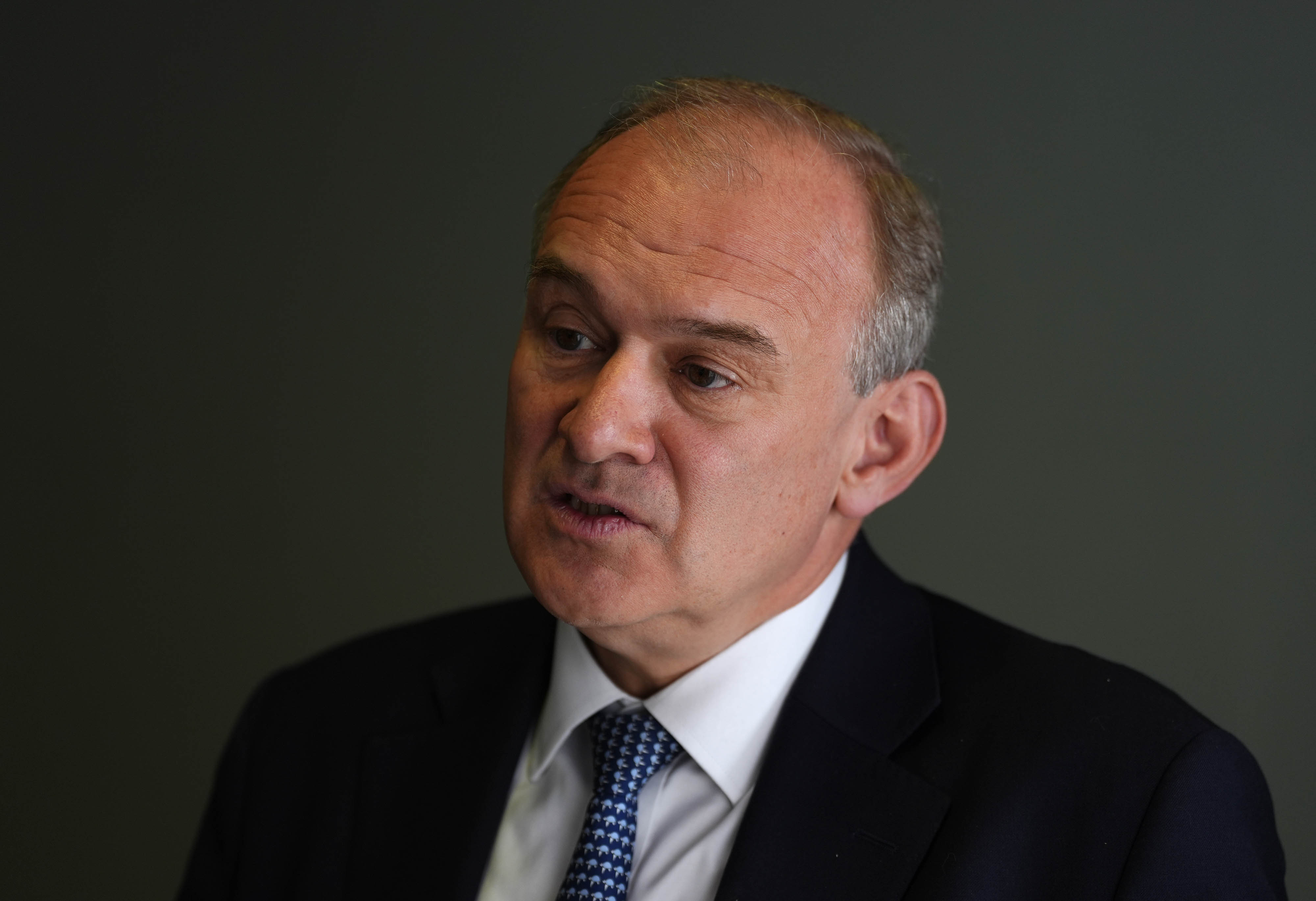 PM could bring Rayner back to avoid leadership challenge - latest