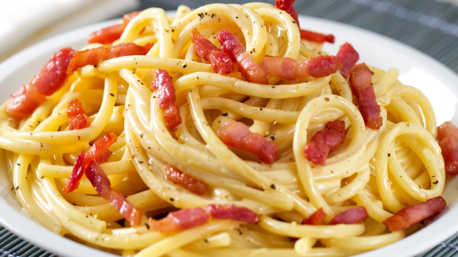 10 bucatini ideas for saucy, twirl-worthy dinners you’ll want on repeat