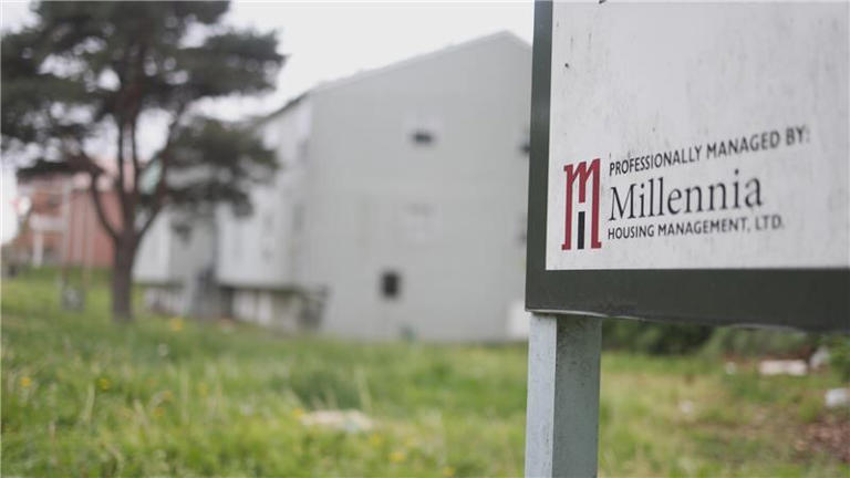 Vacant Kansas City apartment complex burns for 15th time this year