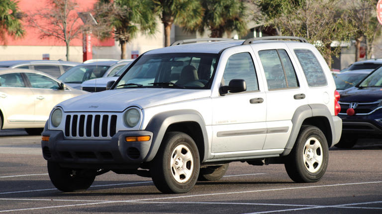 5 Jeep engines you should steer clear of