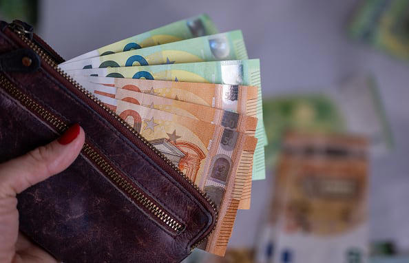 Euro: la divisa se mantiene al alza en el último día de abril