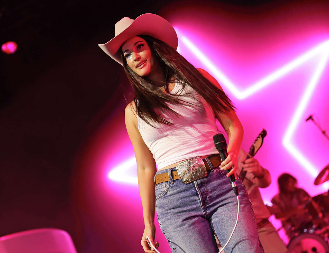 Kacey Musgraves tickets sell out, immediately hit resale sites for over ...