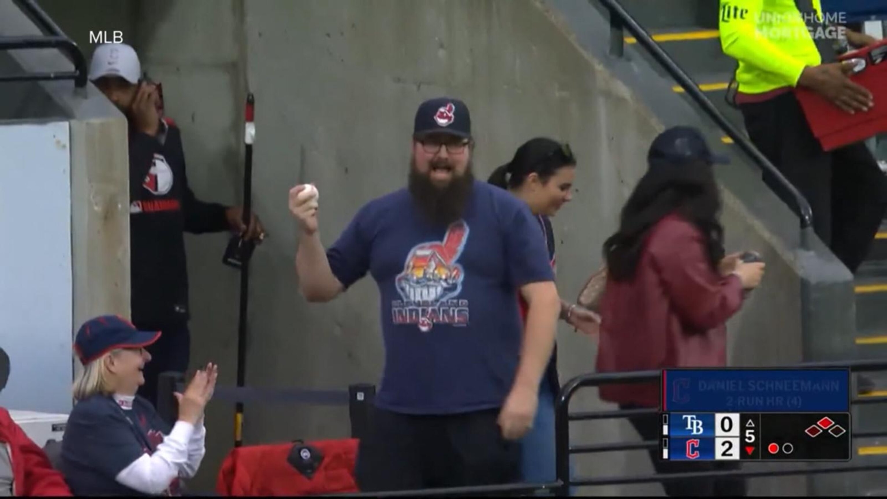 Cleveland Guardians fan who grabbed home run ball from girl has change ...