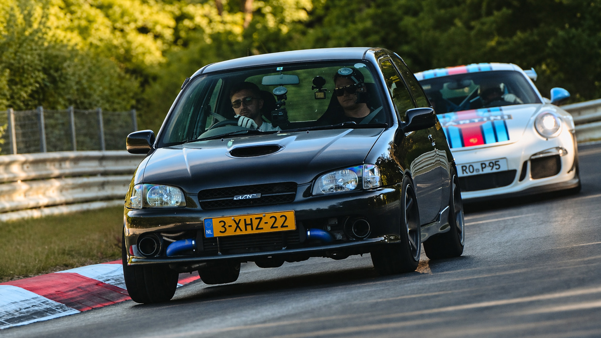 This tiny Toyota Starlet took on a Porsche 911 GT3 RS
