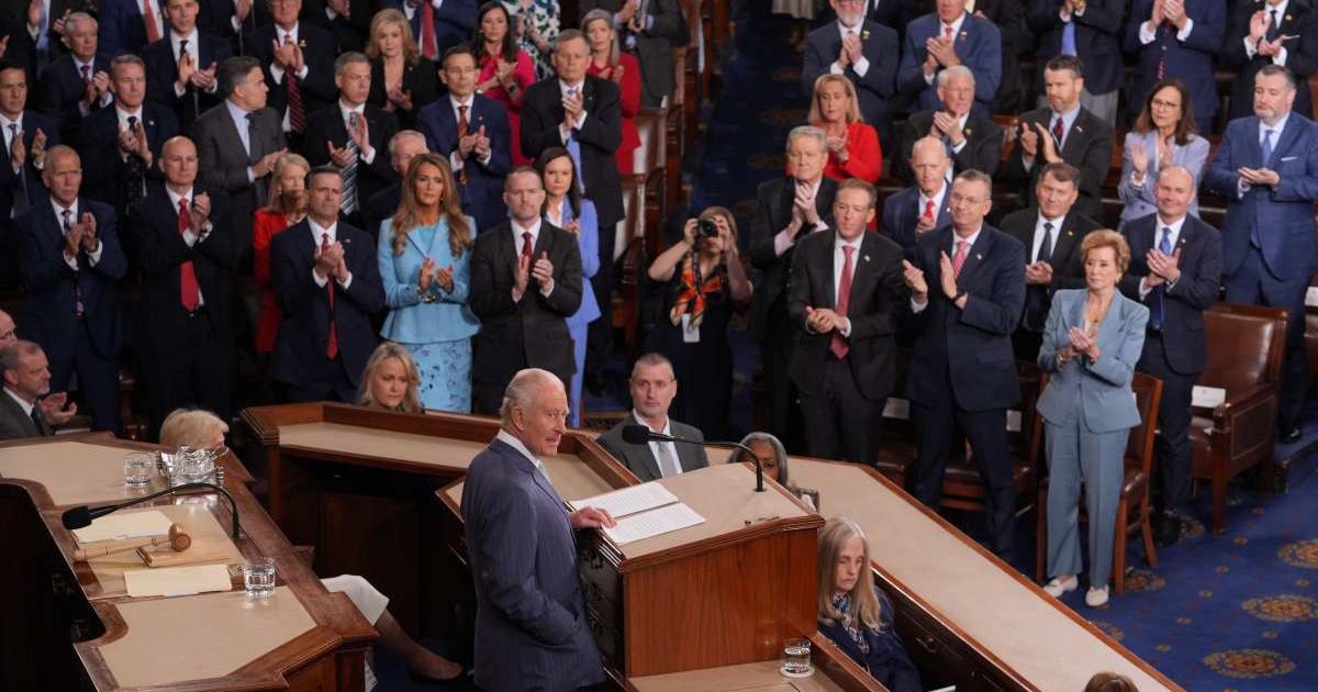 King Charles wins standing ovation in Congress with 'checks and ...