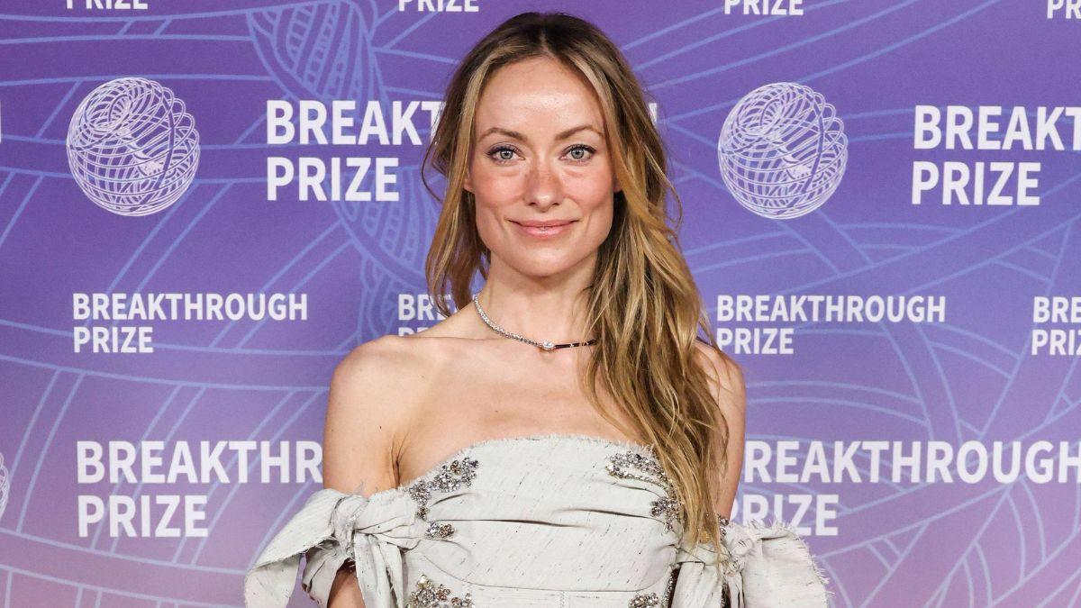 Olivia Wilde sparks health concerns as fans fear she 'looks sick' at ...