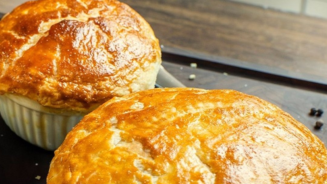 Chicken pot pie made easy with smokin' and grillin'