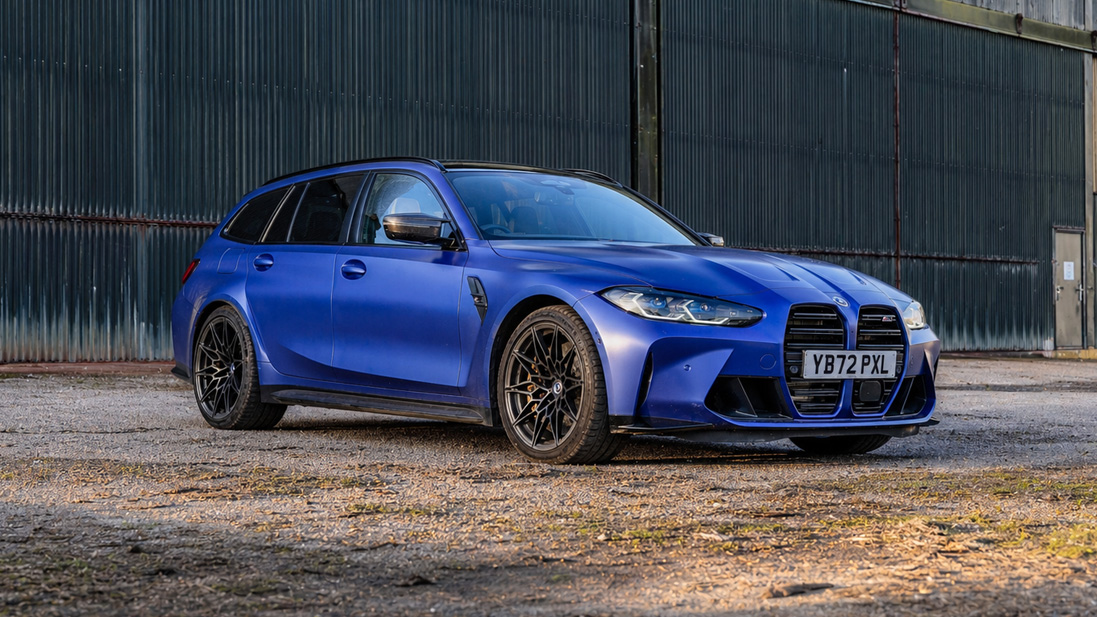 BMW M3 Touring AWD vs RWD: Which is faster?