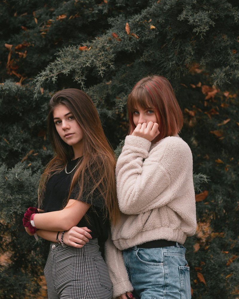 50-year-old parents blindside their oldest daughter by letting their 18 ...