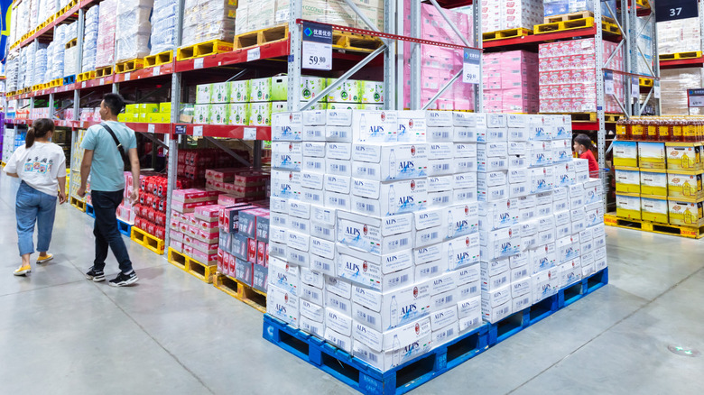 13 bad grocery shopping habits that are costing you