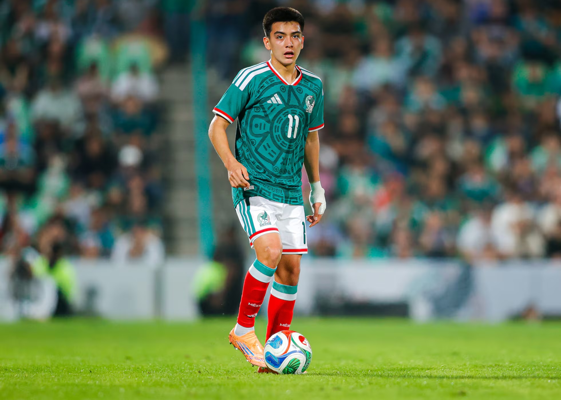 Gilberto Mora, más cerca de hacer historia: está en la lista de México ...