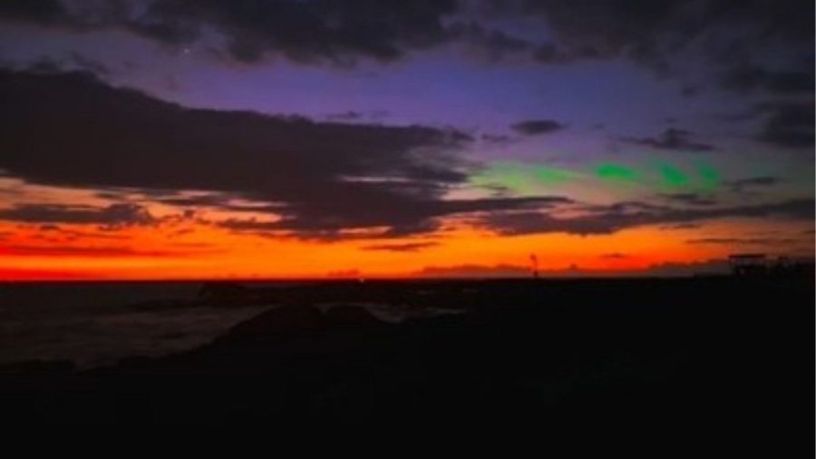 Mysterious green lights in Hawaii sky leave astronomers searching for ...