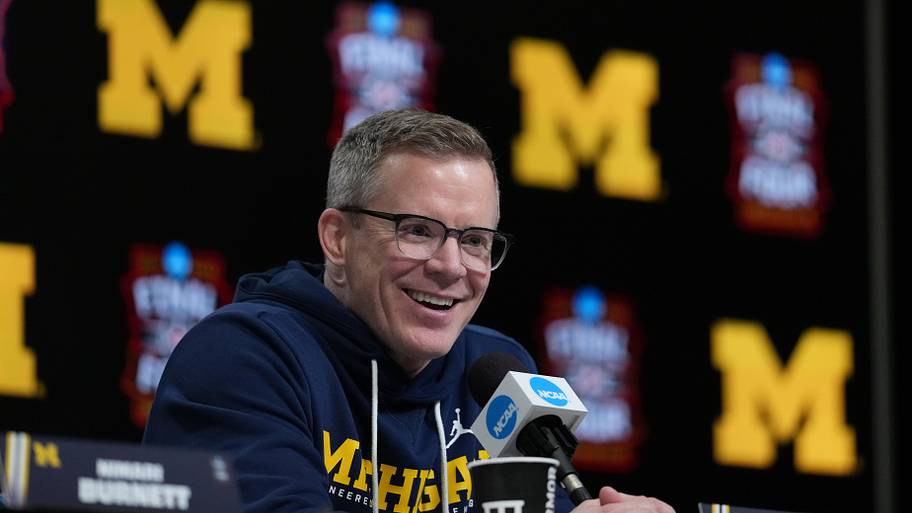 Michigan officially signs 5-star Brandon McCoy Jr., Lincoln Cosby ...