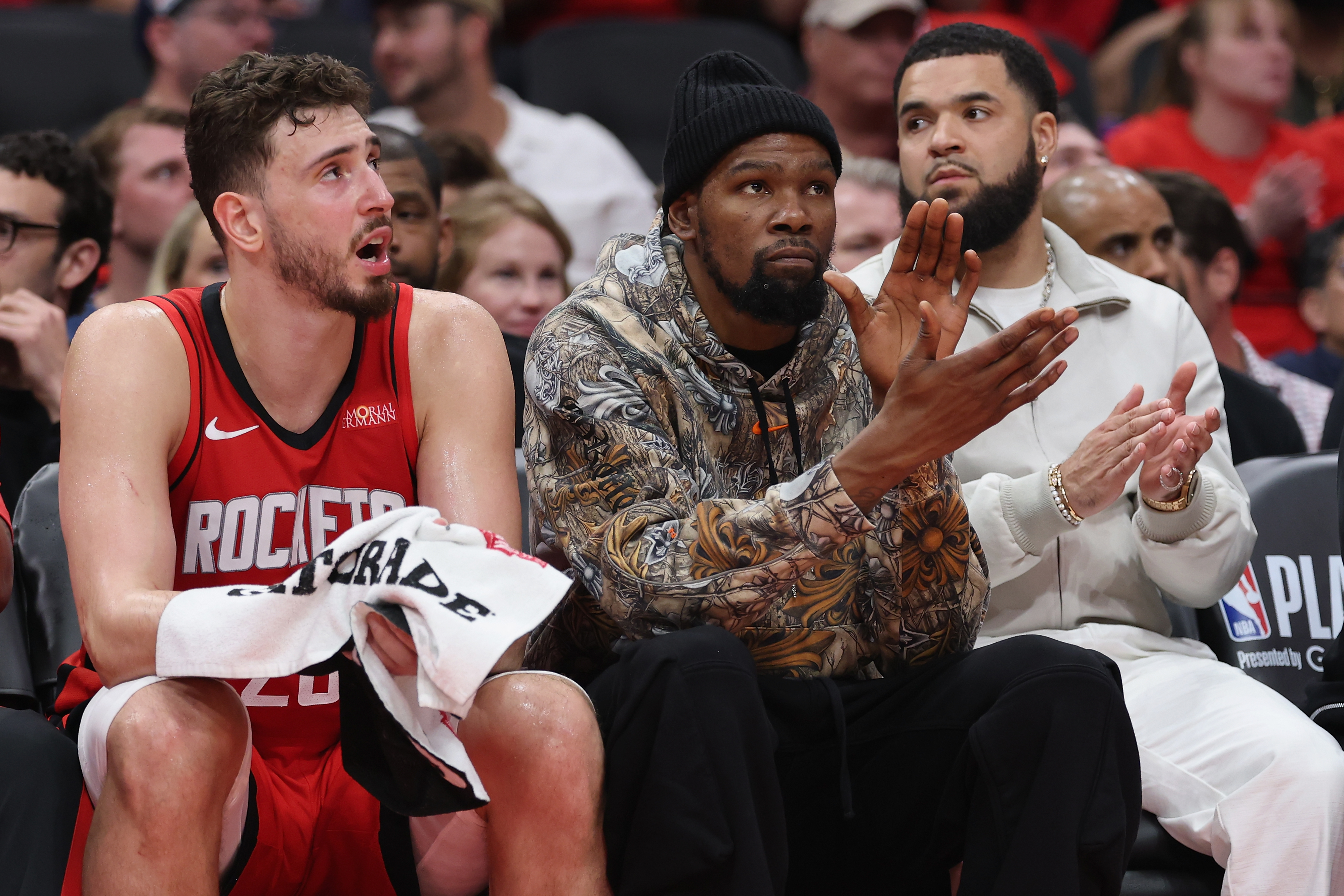 Rockets' Alperen Sengun delivers warning to Lakers before Game 5