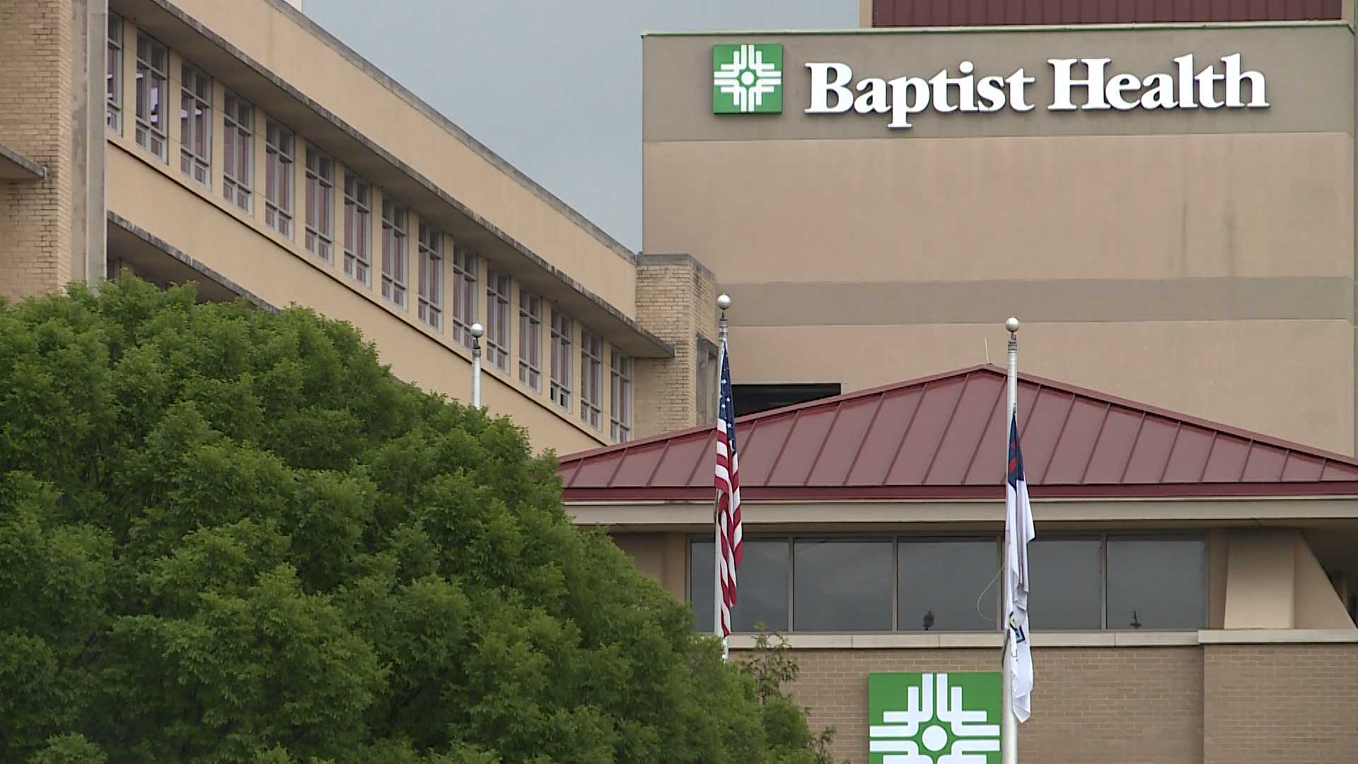 Hospital labor and delivery nurses say goodbye as unit closes