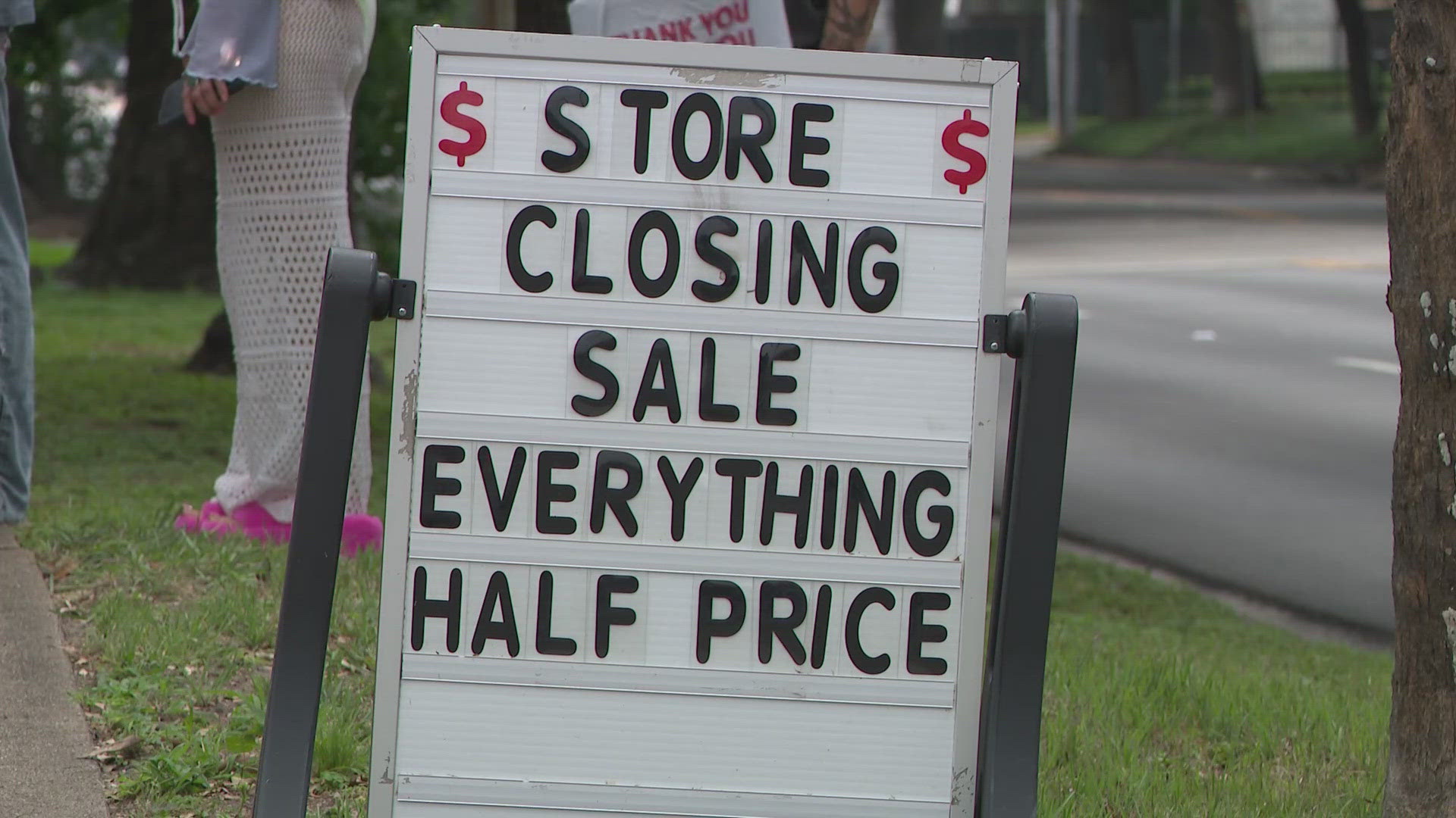 ‘Part of my childhood’: Soundwaves closure hits Montrose community hard