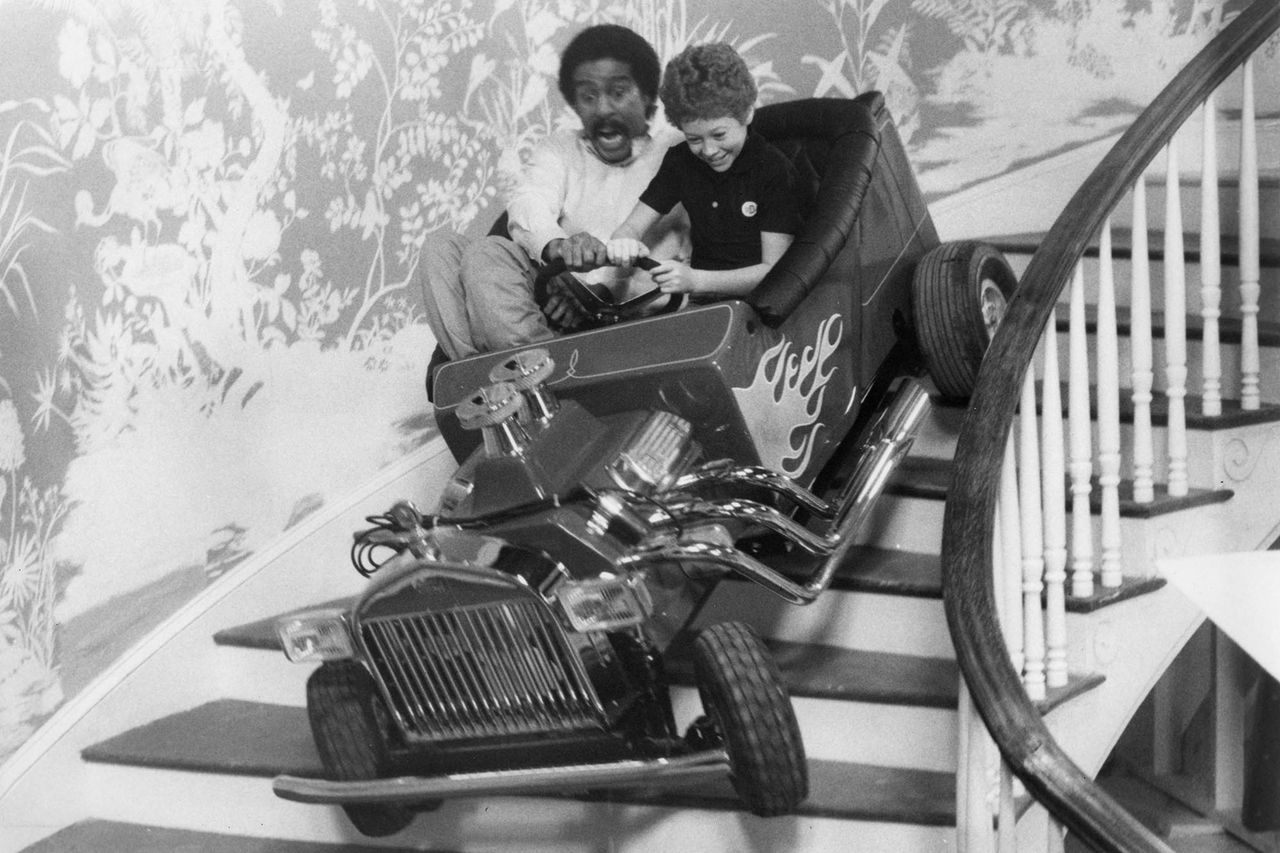 Richard Pryor arranged 'makeout sessions,' peeping opportunity for teen ...