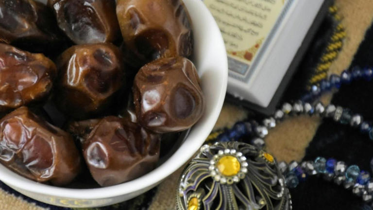 5 toko oleh-oleh haji di Banyumas dengan produk lengkap dan terjangkau