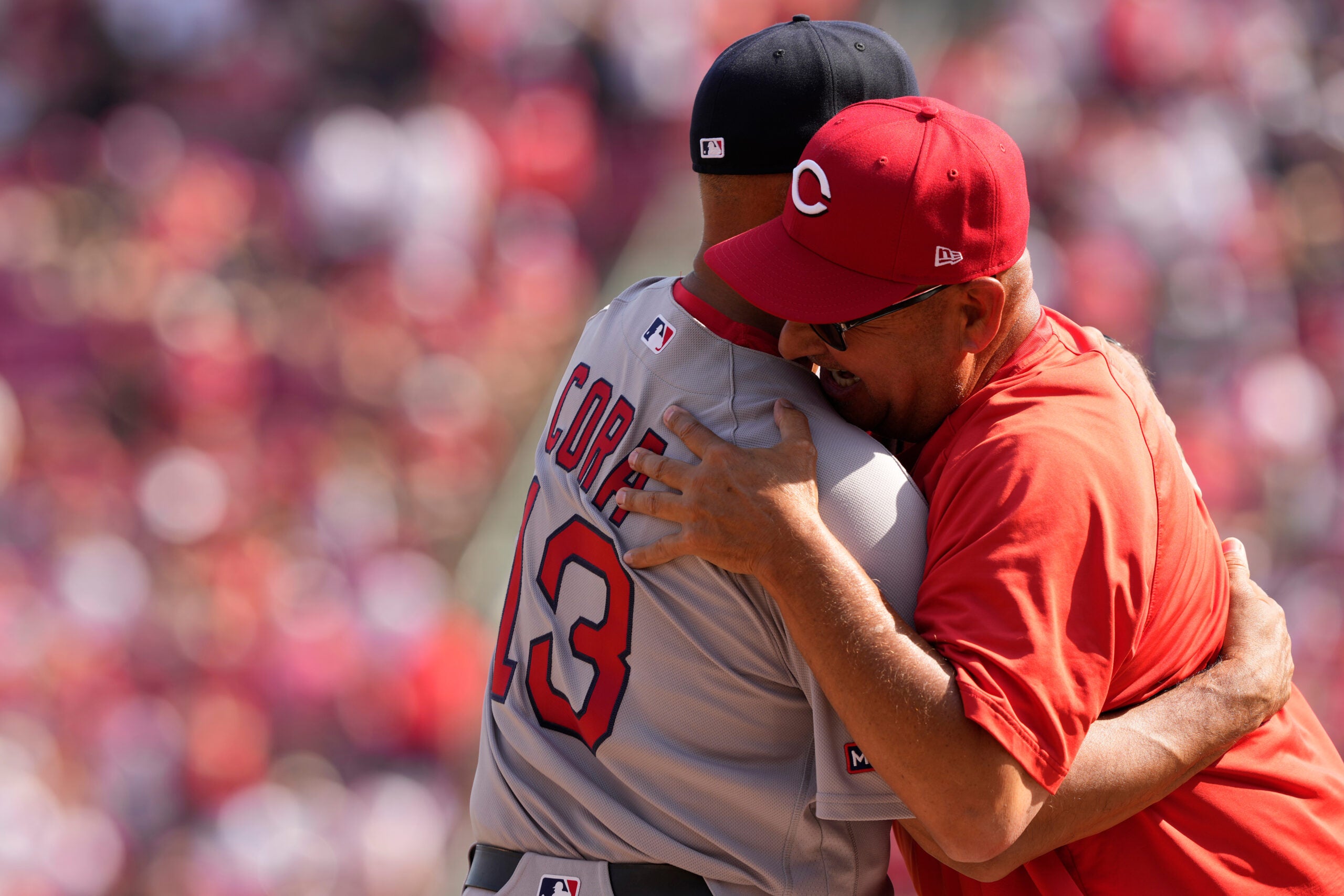 Terry Francona reacts to Alex Cora being fired by Red Sox