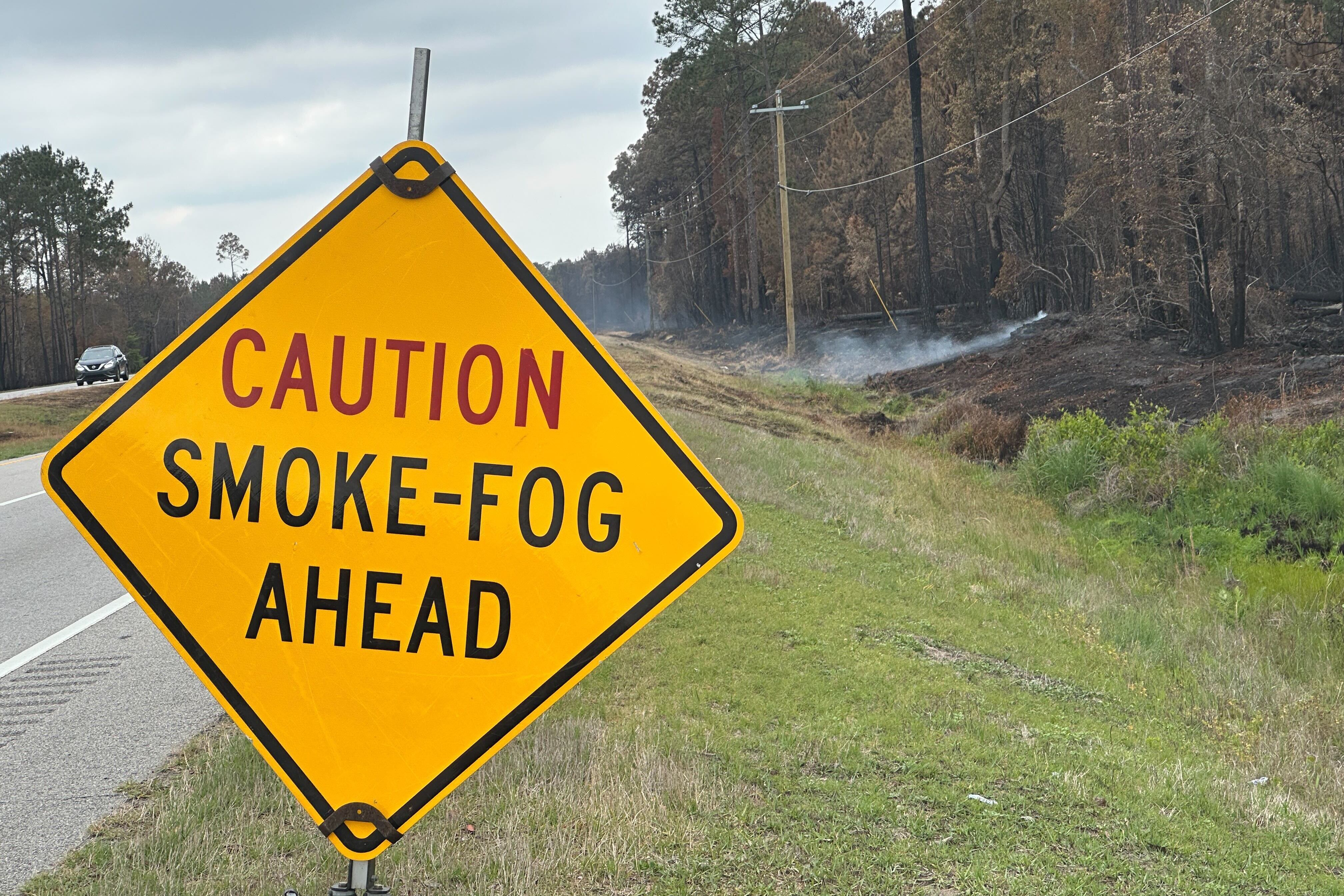 Evacuations lifted, most roads reopen as Brantley County wildfire ...