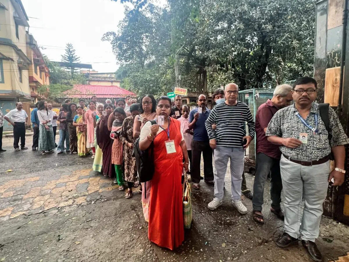 West Bengal: Violence, vandalism reported during early hours of voting