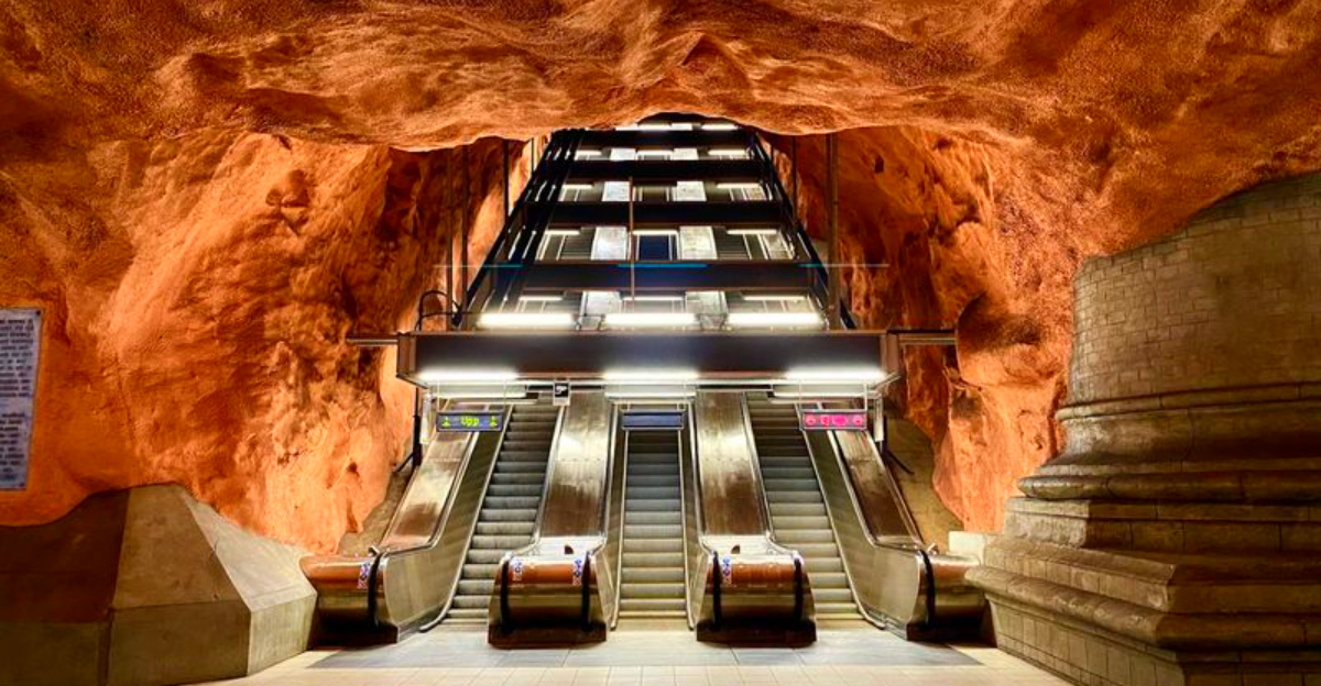 19 subway stations that feel like underground museums