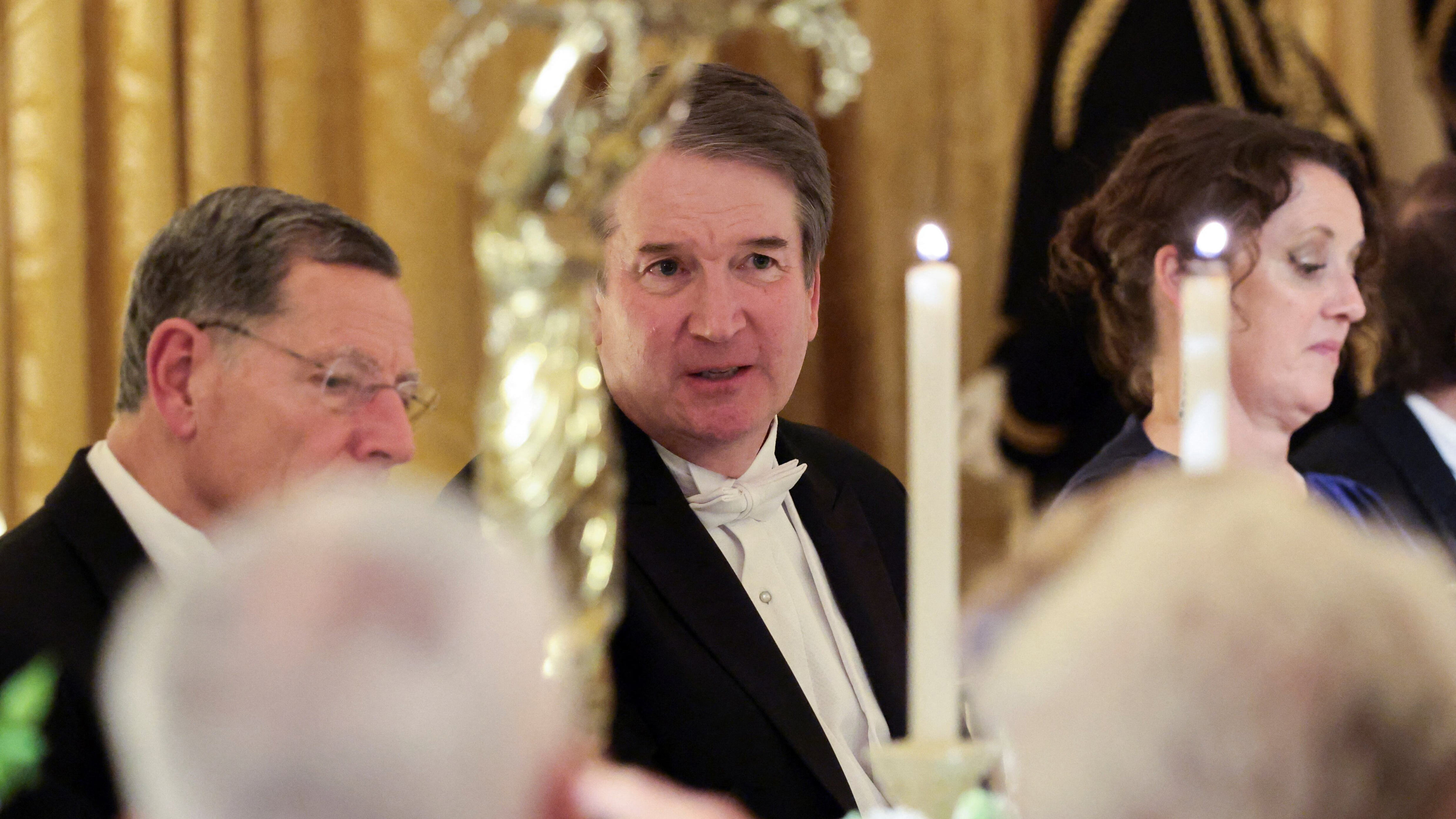 Trumpy justices turn up to thirst over real life king