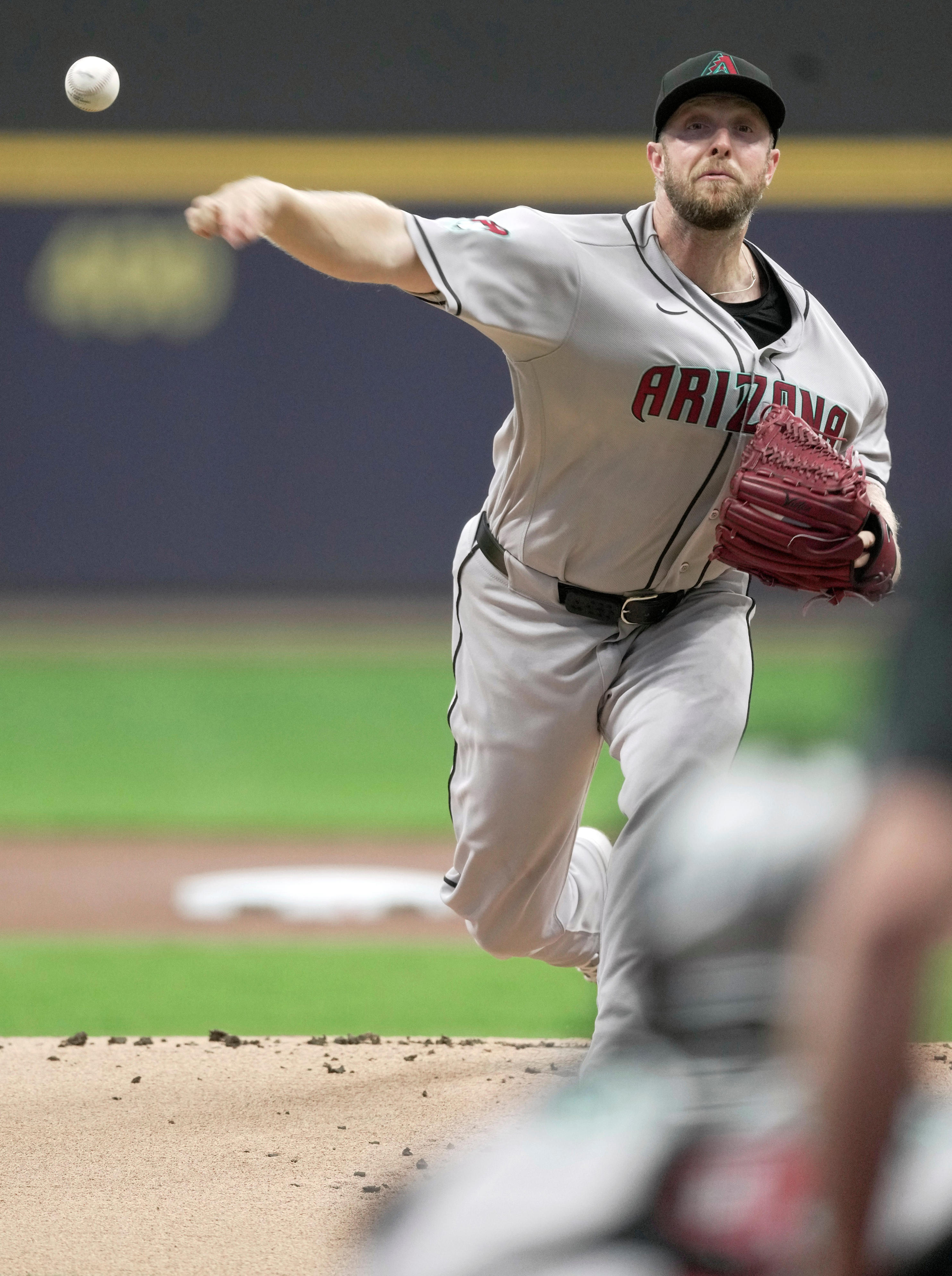 Diamondbacks at Giants live updates. Lovullo rests struggling hitter