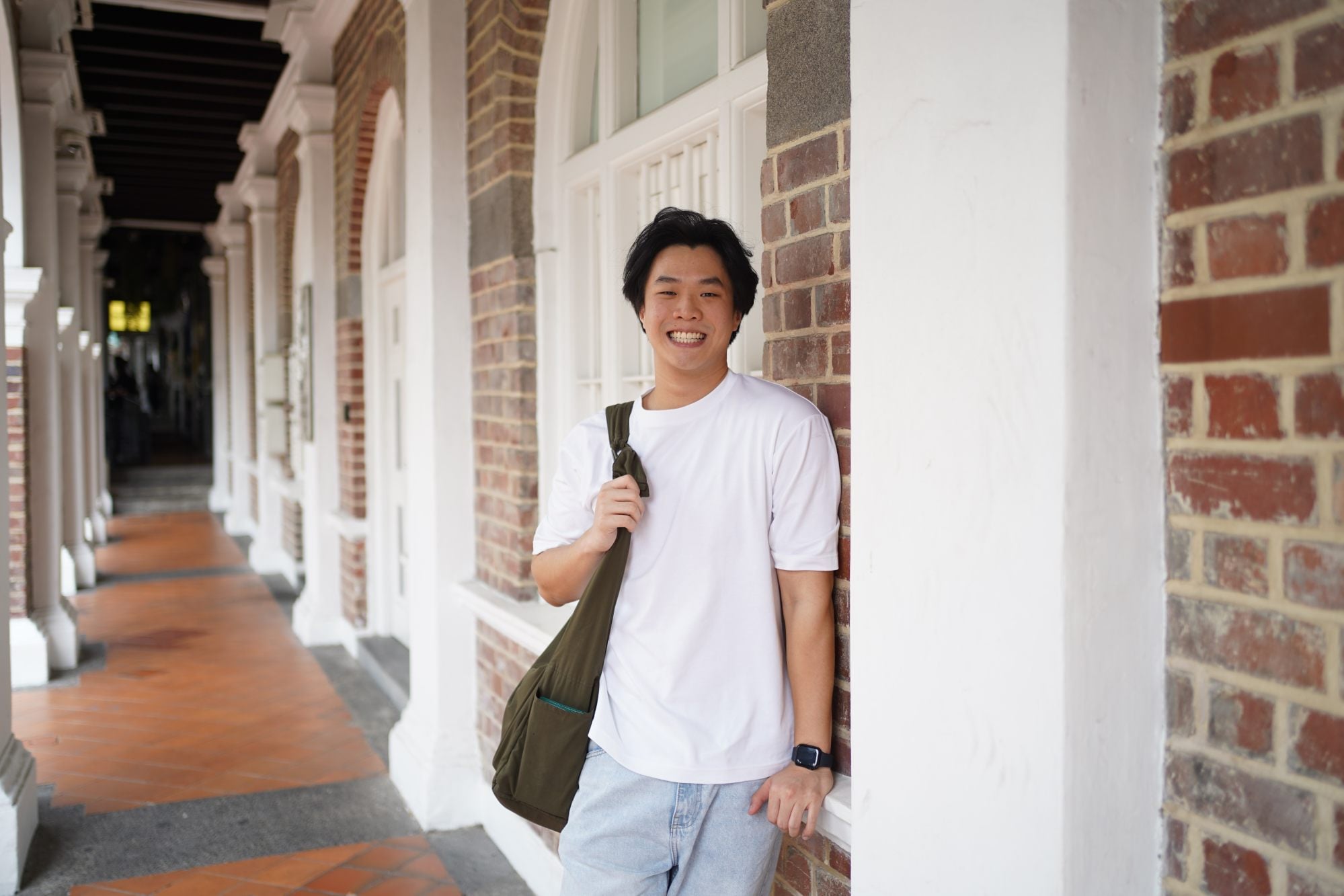 Why more Singapore graduates are choosing jobs below their ...